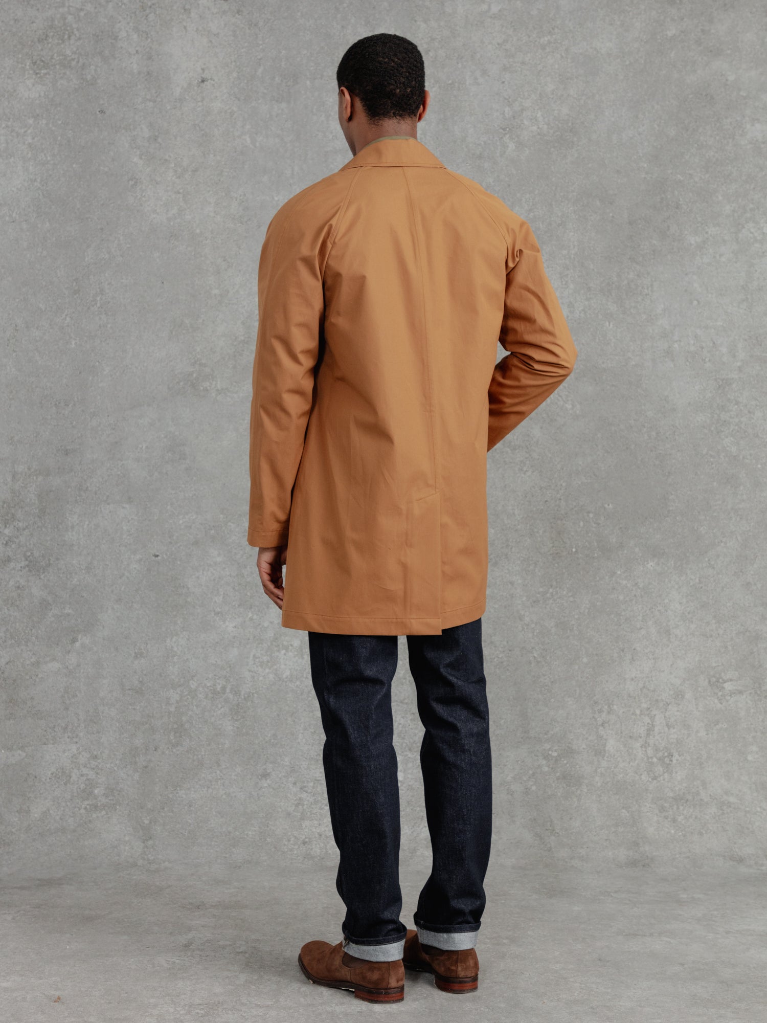 The Ventile® Raglan Raincoat - Cinnamon – PrivateWhite V.C.